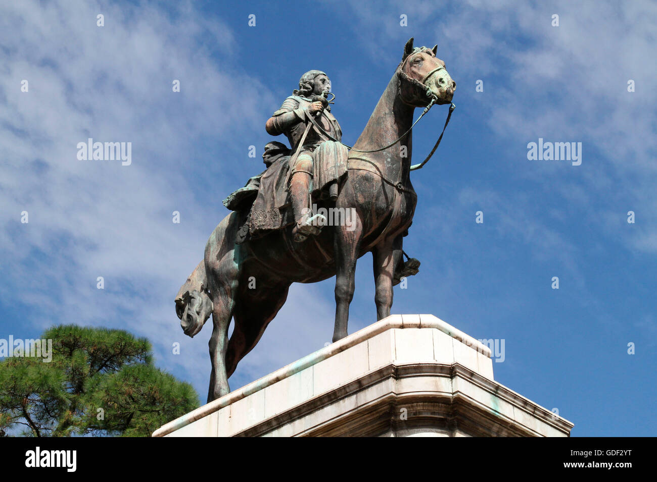 Montevideo statue hi-res stock photography and images - Alamy