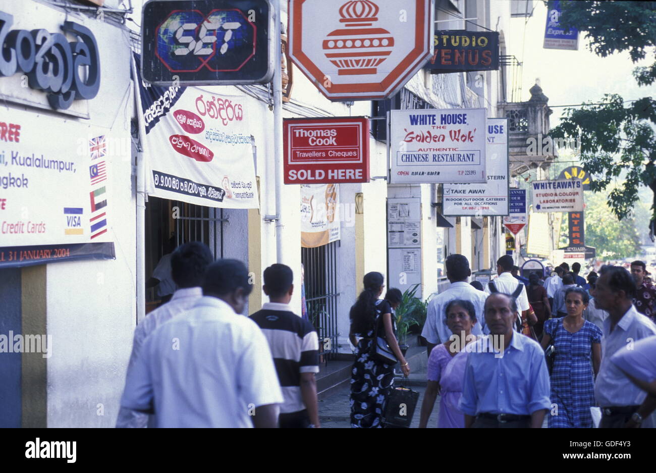 a shopping street in the town of Kandy of Sri Lanka in Asien Stock ...
