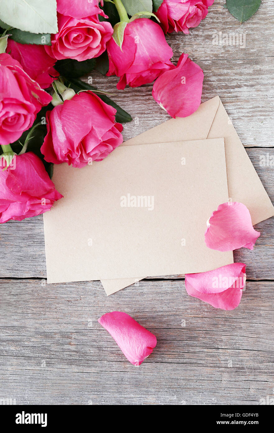 Red roses mom hi-res stock photography and images - Alamy