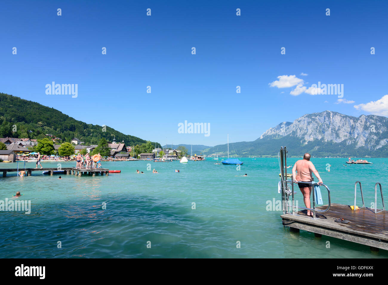 Unterach am Attersee: lake Attersee with jetty , bathers , sailing ...