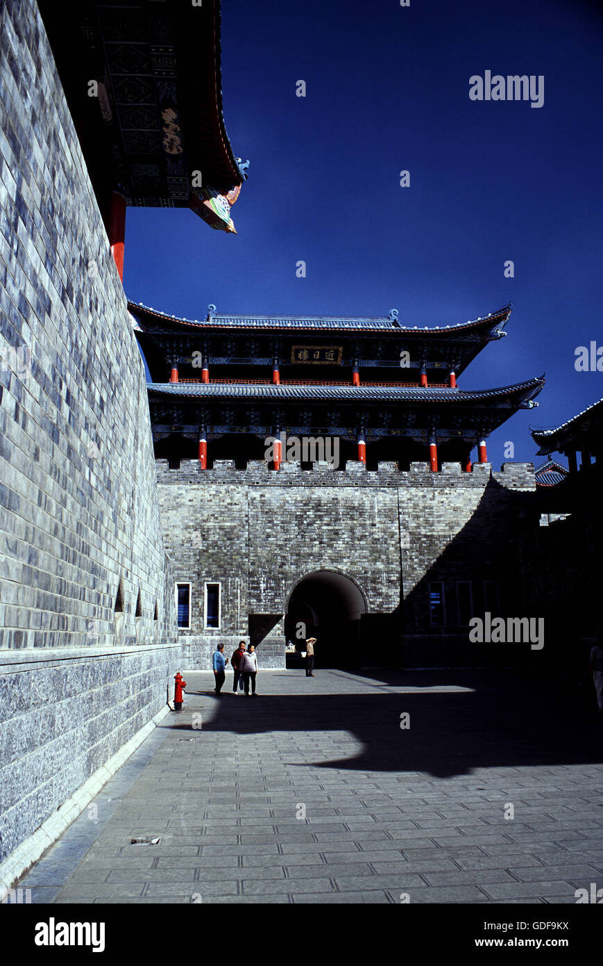 Temple and fortifications in Old Kunming - China Stock Photo - Alamy