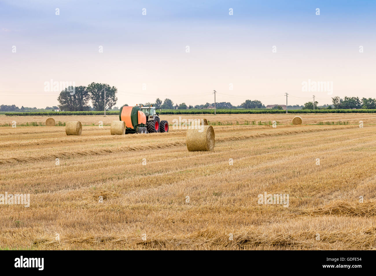 Hay press hi-res stock photography and images - Alamy