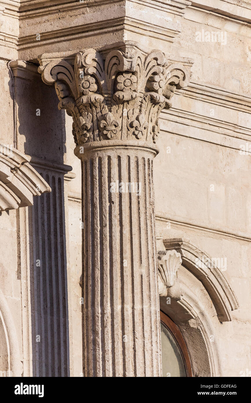 Detail of columns and capitals in an ancient Sicilian baroque church ...