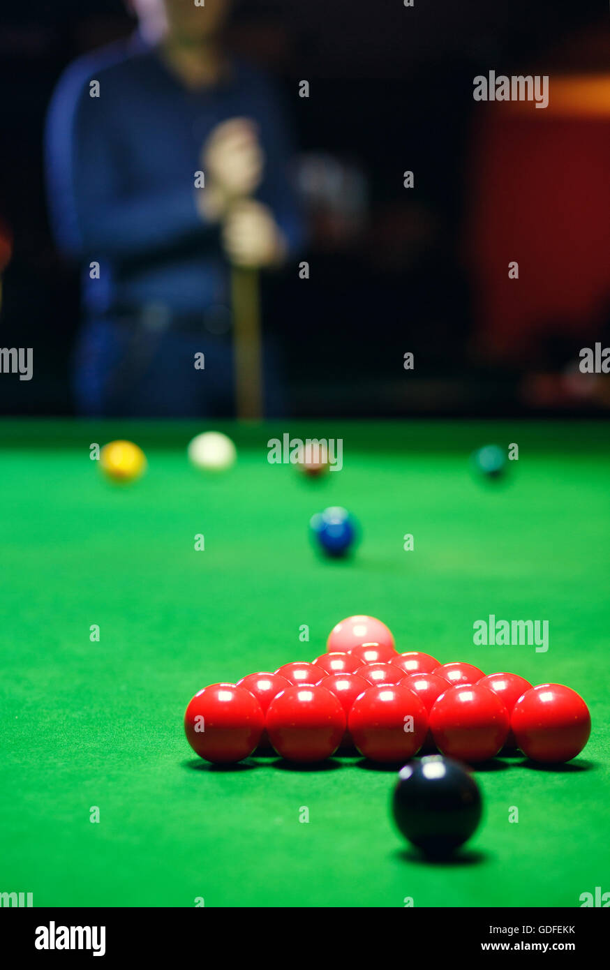 Hand snooker balls hi-res stock photography and images - Alamy
