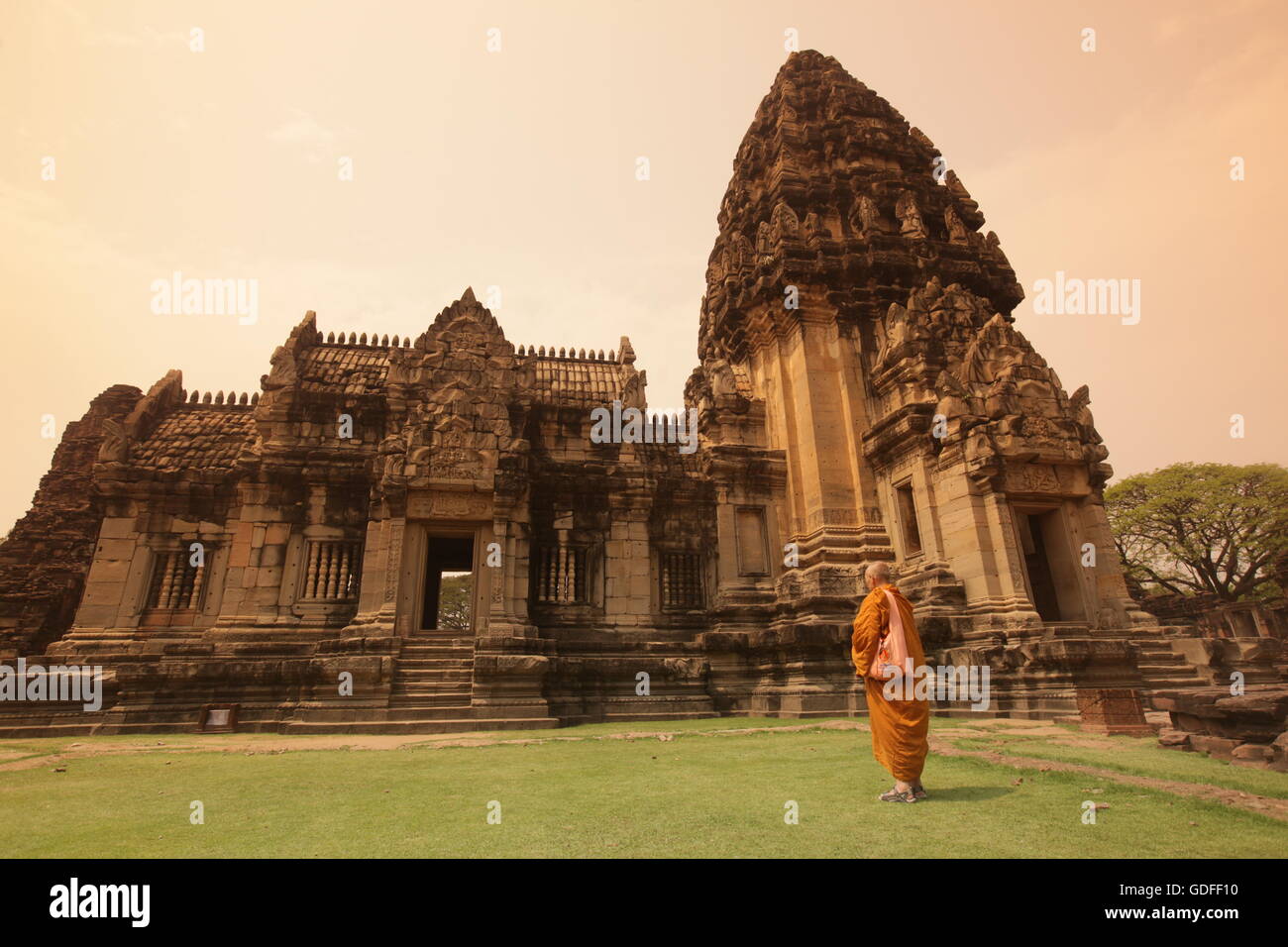 Phimai khmer temple hi-res stock photography and images - Alamy
