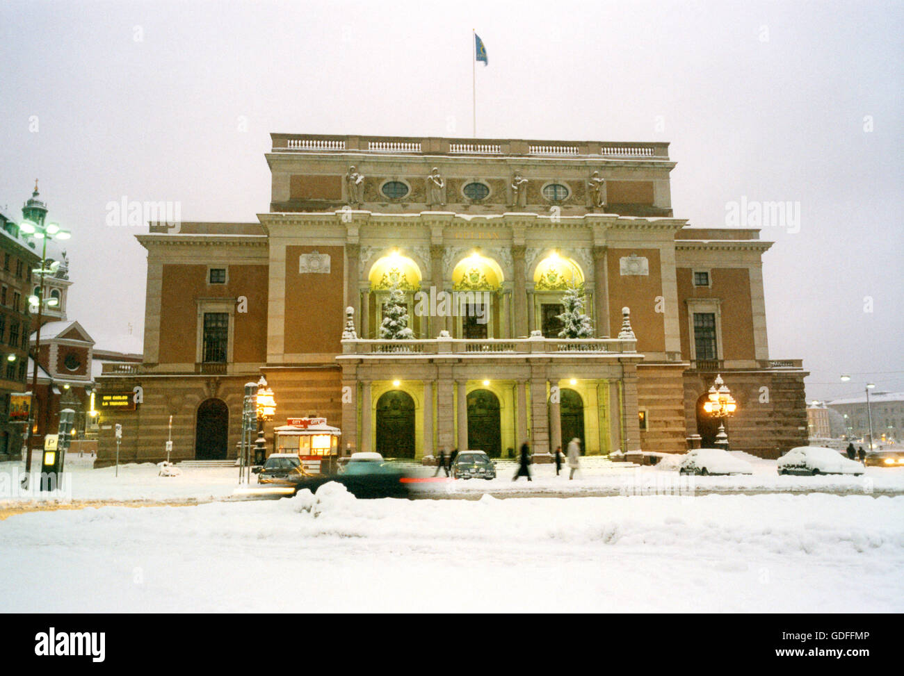 Opera house in winter Stock Photo - Alamy