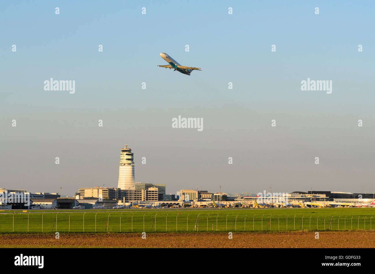 Schwechat: Vienna International Airport with Aircraft plane Launching ...