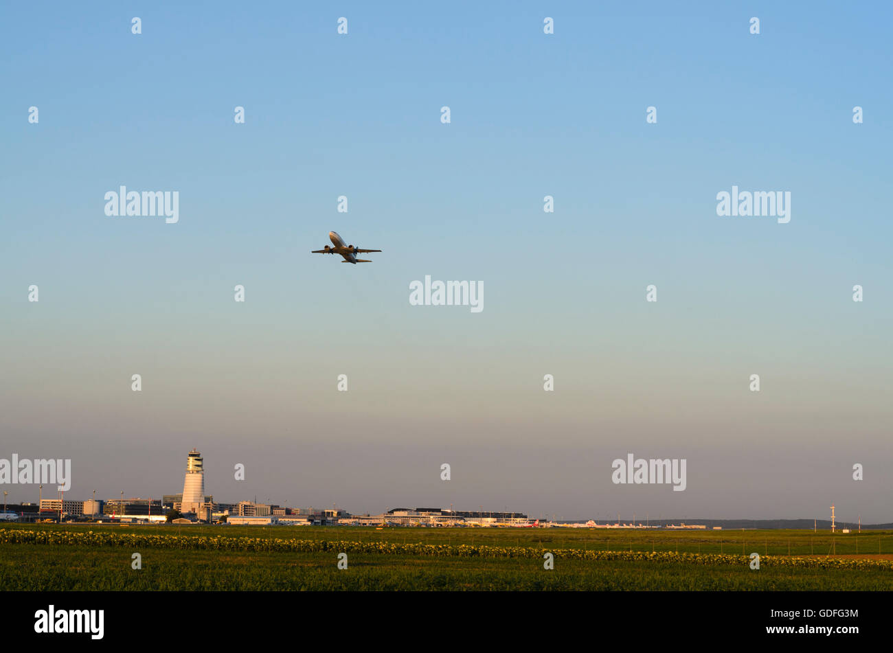 Schwechat: Vienna International Airport with Aircraft plane Launching ...