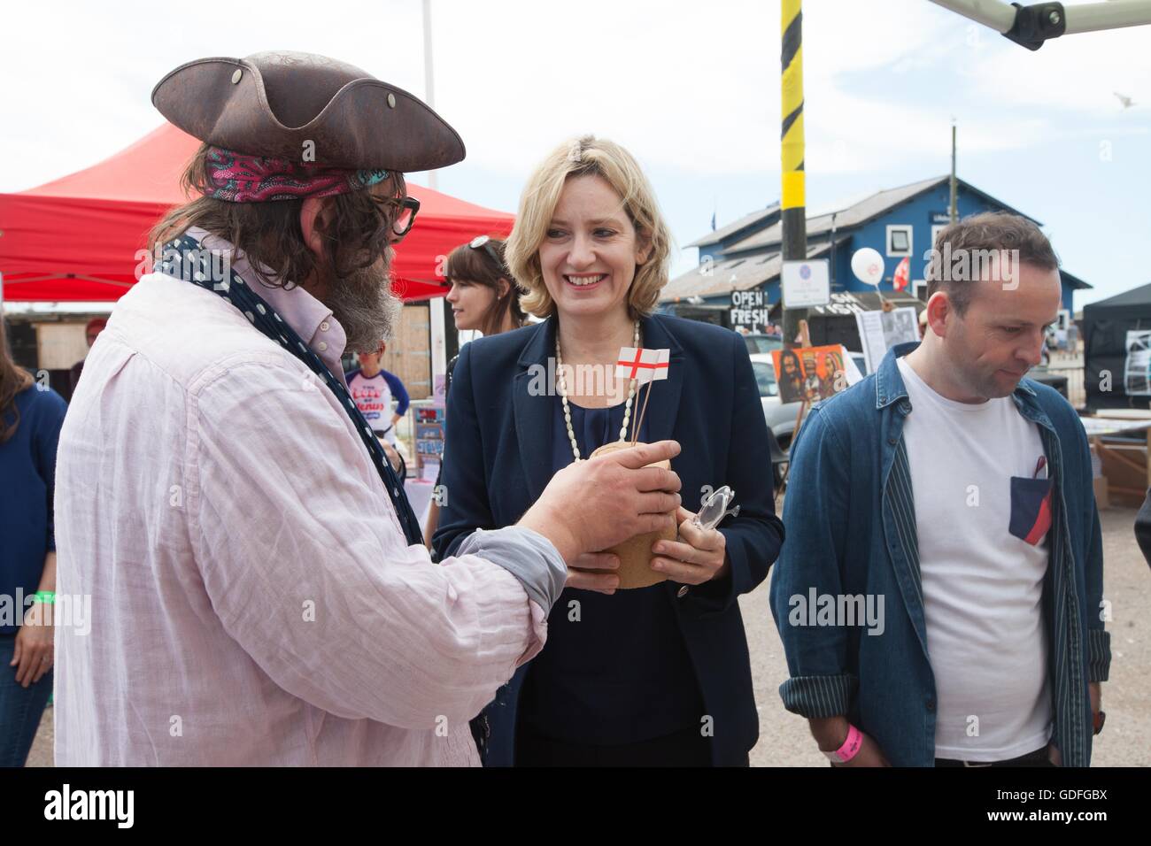 Marcus harvey artist hi-res stock photography and images - Alamy