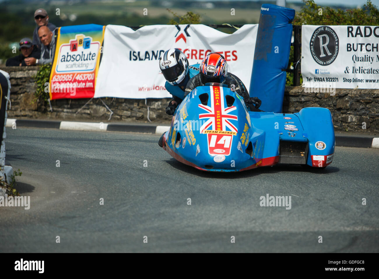 Tony Baker & Shelly Smithies round Castletown Corner during the Manx ...