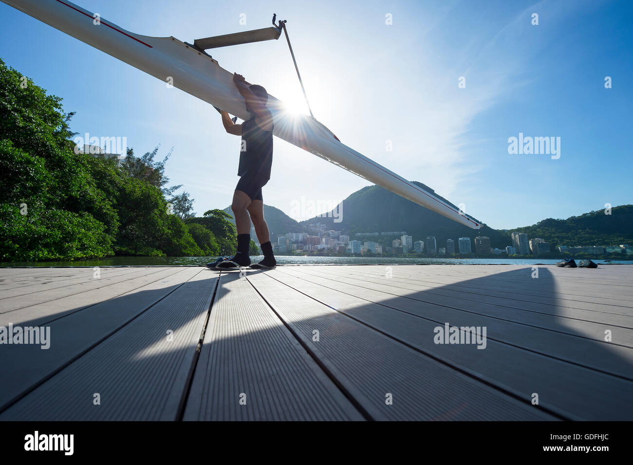 Row boat crew shell hi-res stock photography and images - Alamy