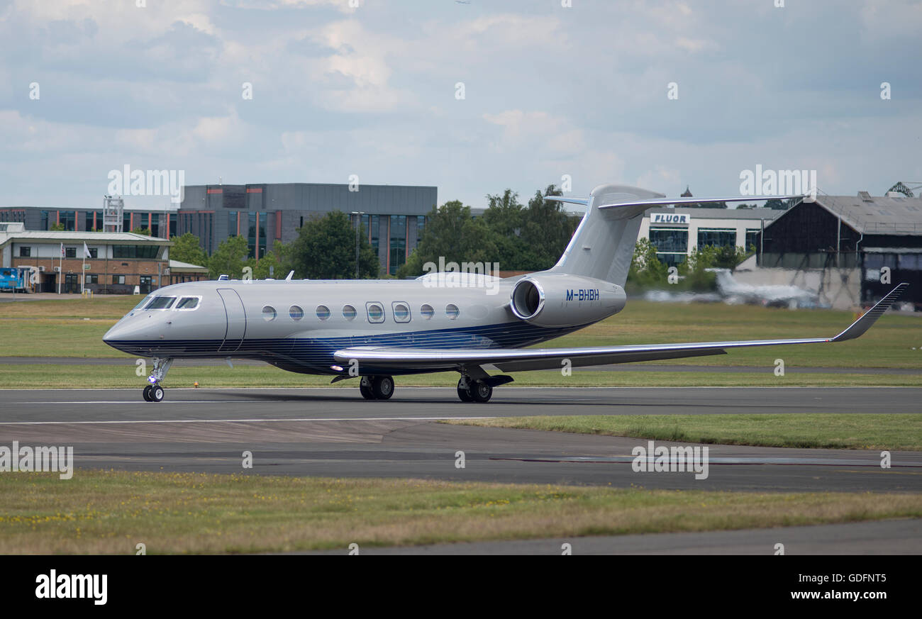 Gulfstream g650 private hi-res stock photography and images - Alamy