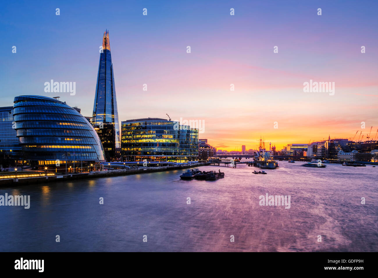 You london hi-res stock photography and images - Alamy