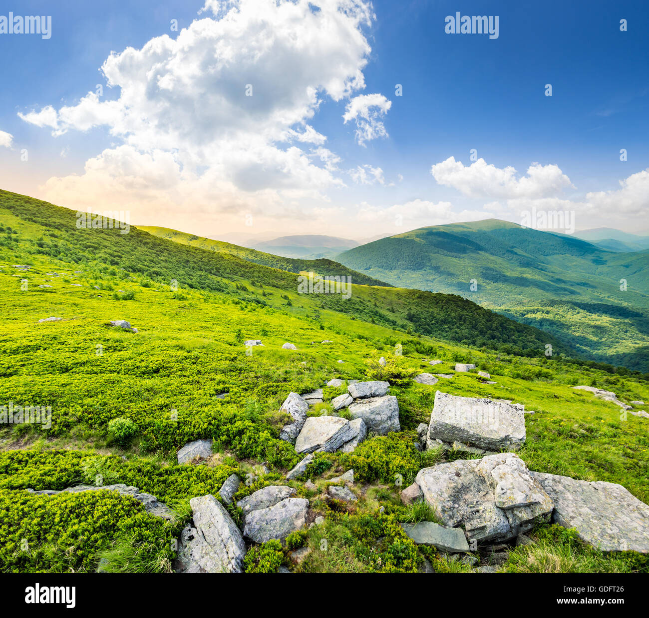 Sharp slope hi-res stock photography and images - Alamy