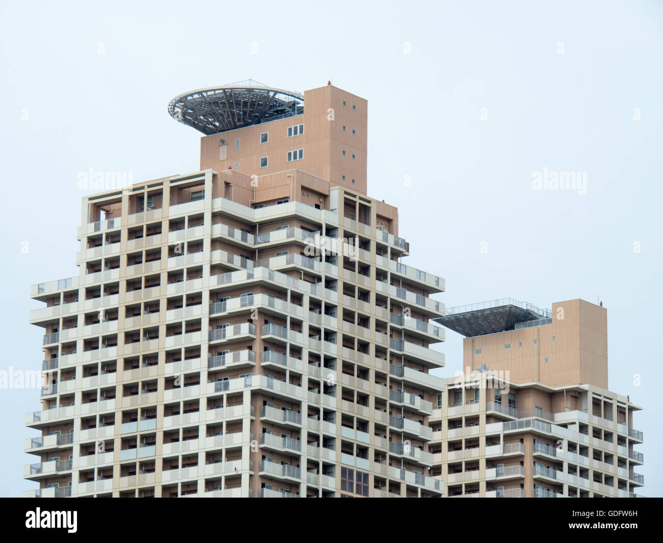 Helipads hi-res stock photography and images - Alamy