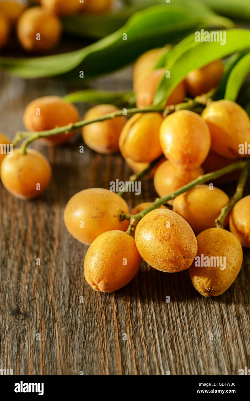 Wampee fruit hi-res stock photography and images - Alamy