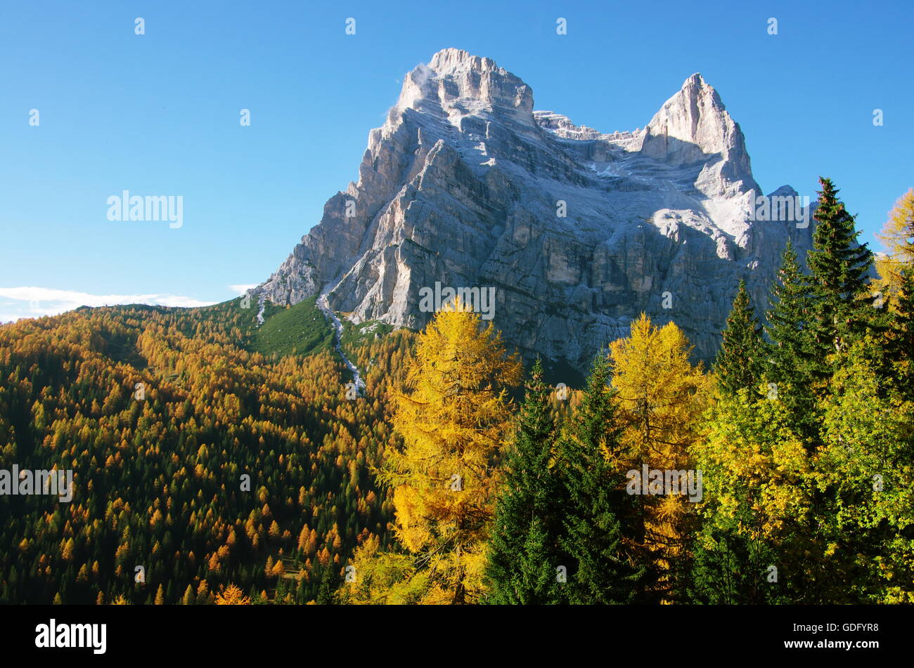Pelmo mount view in hi-res stock photography and images - Alamy