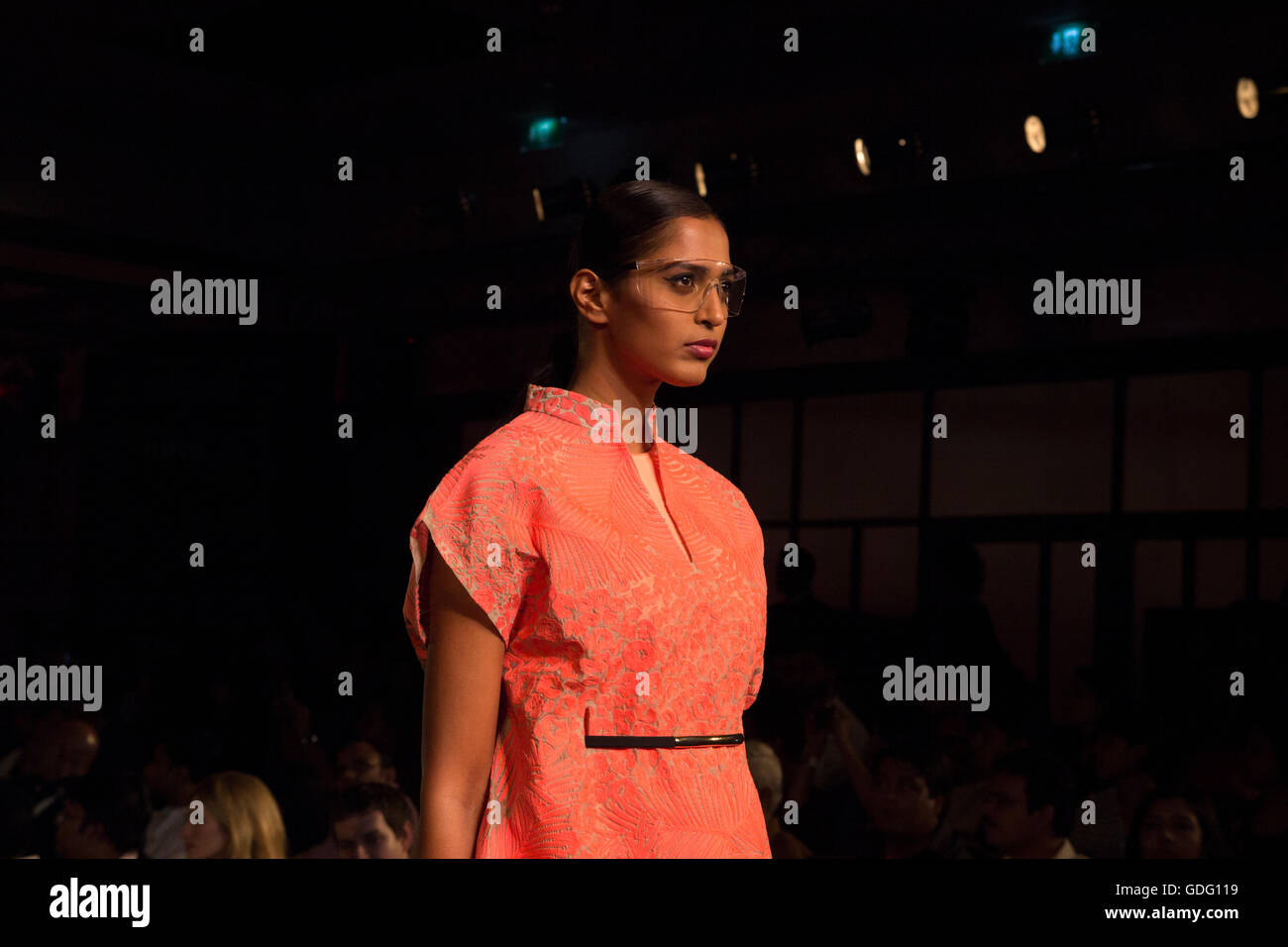 Fashion ramp walk hi-res stock photography and images - Alamy