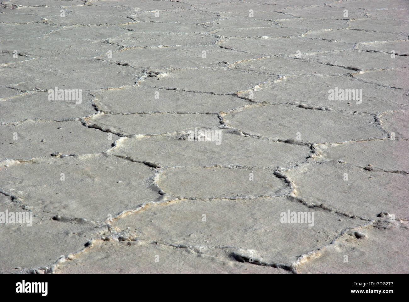 Polygonal cracks hi-res stock photography and images - Alamy