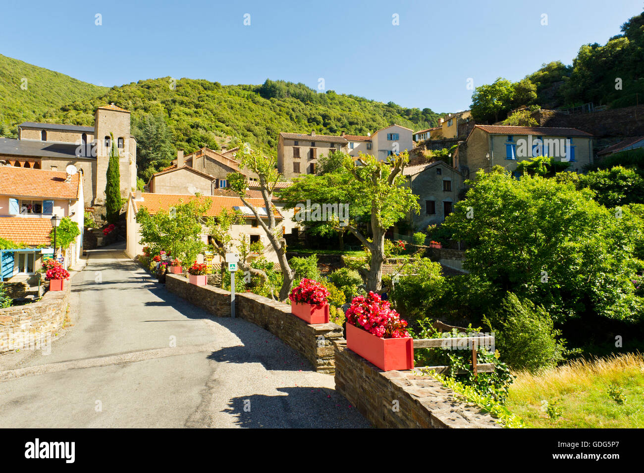 Rural french towns hi-res stock photography and images - Alamy