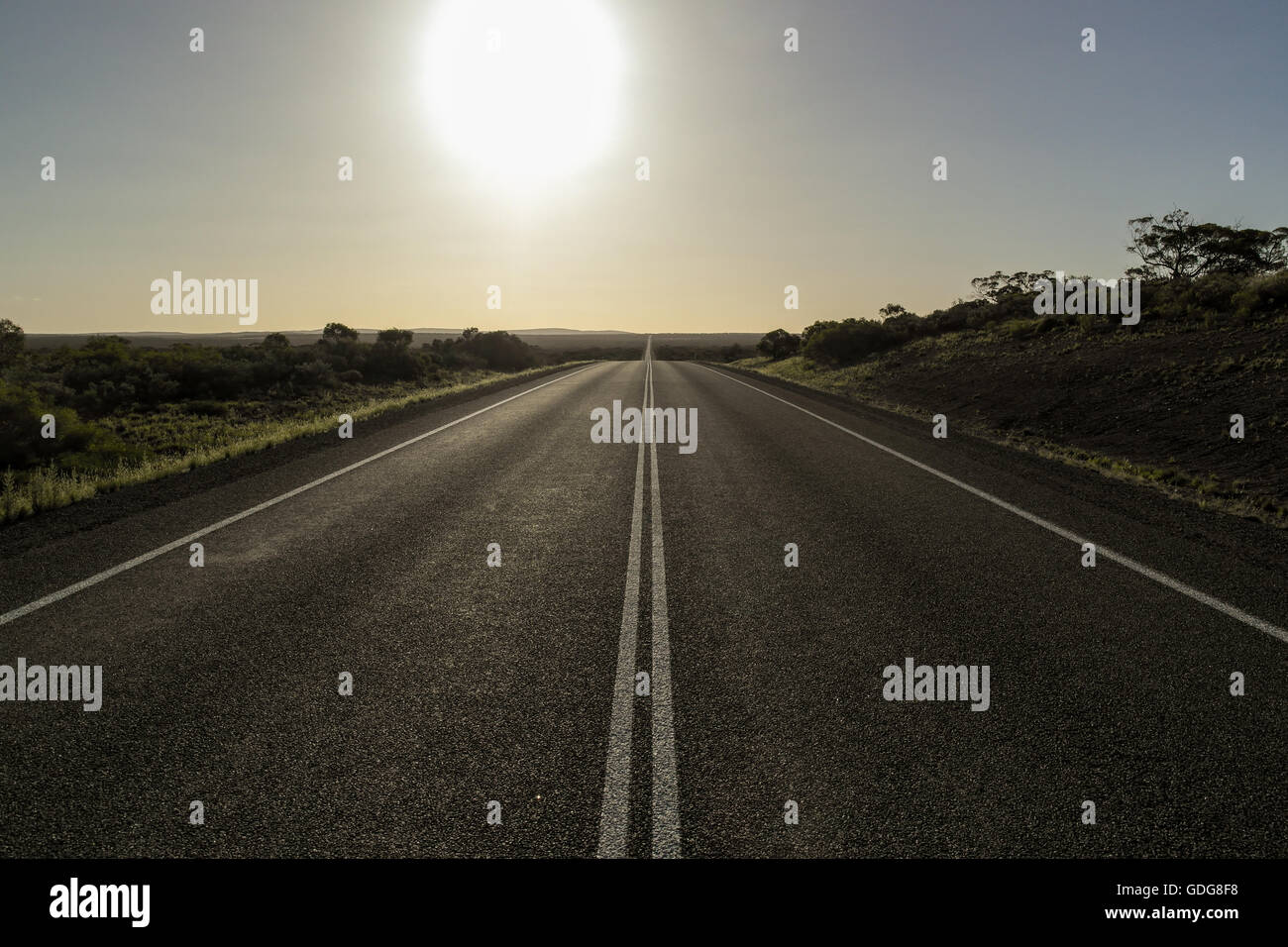 Endless road in the Australia Outback - Australia Stock Photo - Alamy