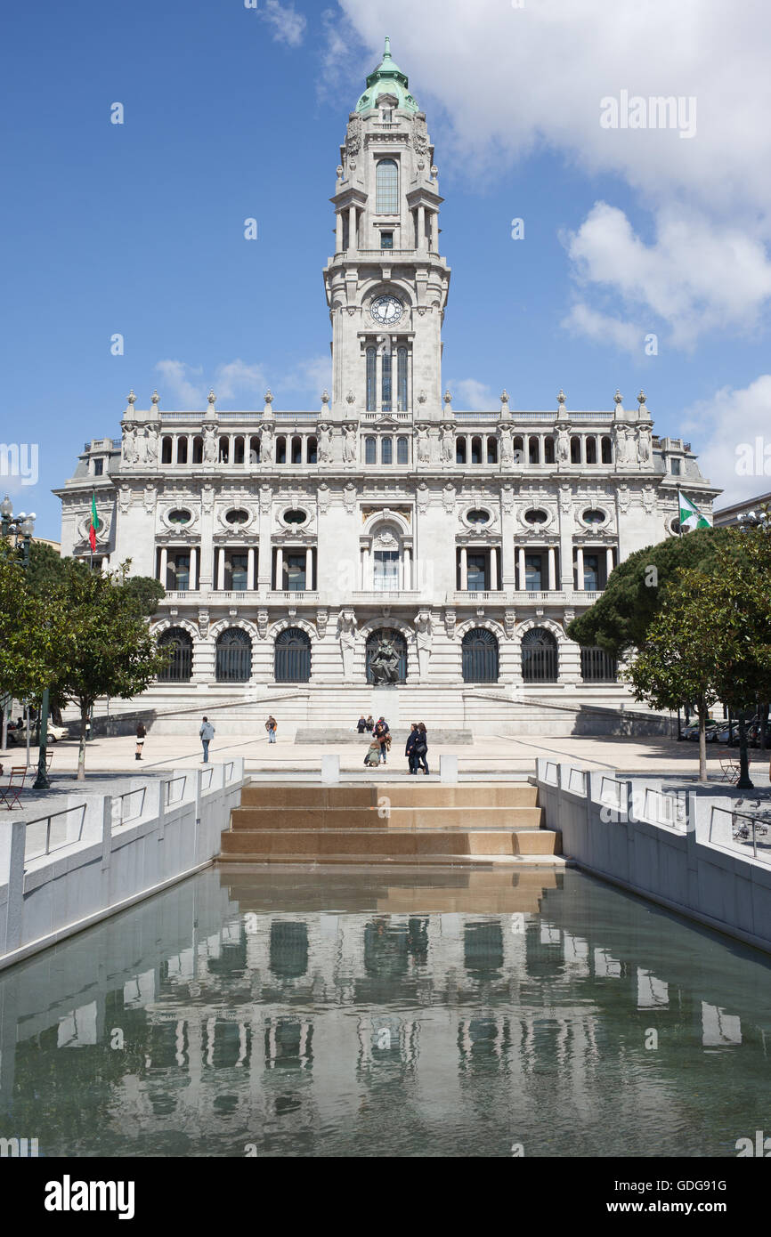 The porto city hall hi-res stock photography and images - Alamy