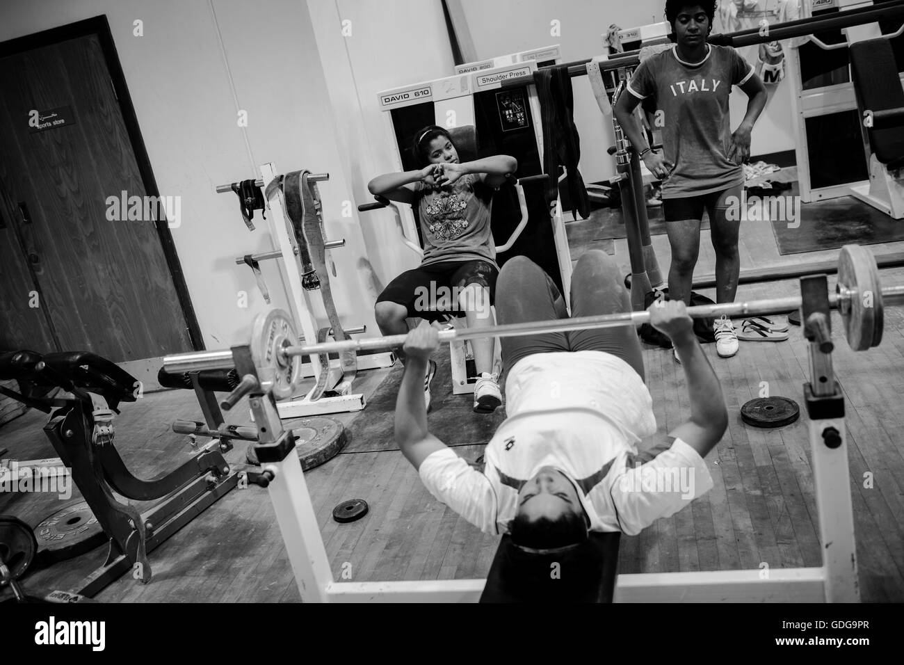 A group of Emirati Female weightlifters train at the spartan training ...