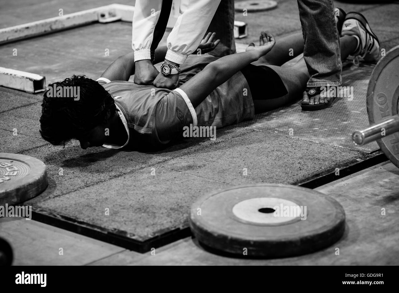 A group of Emirati Female weightlifters train at the spartan training ...