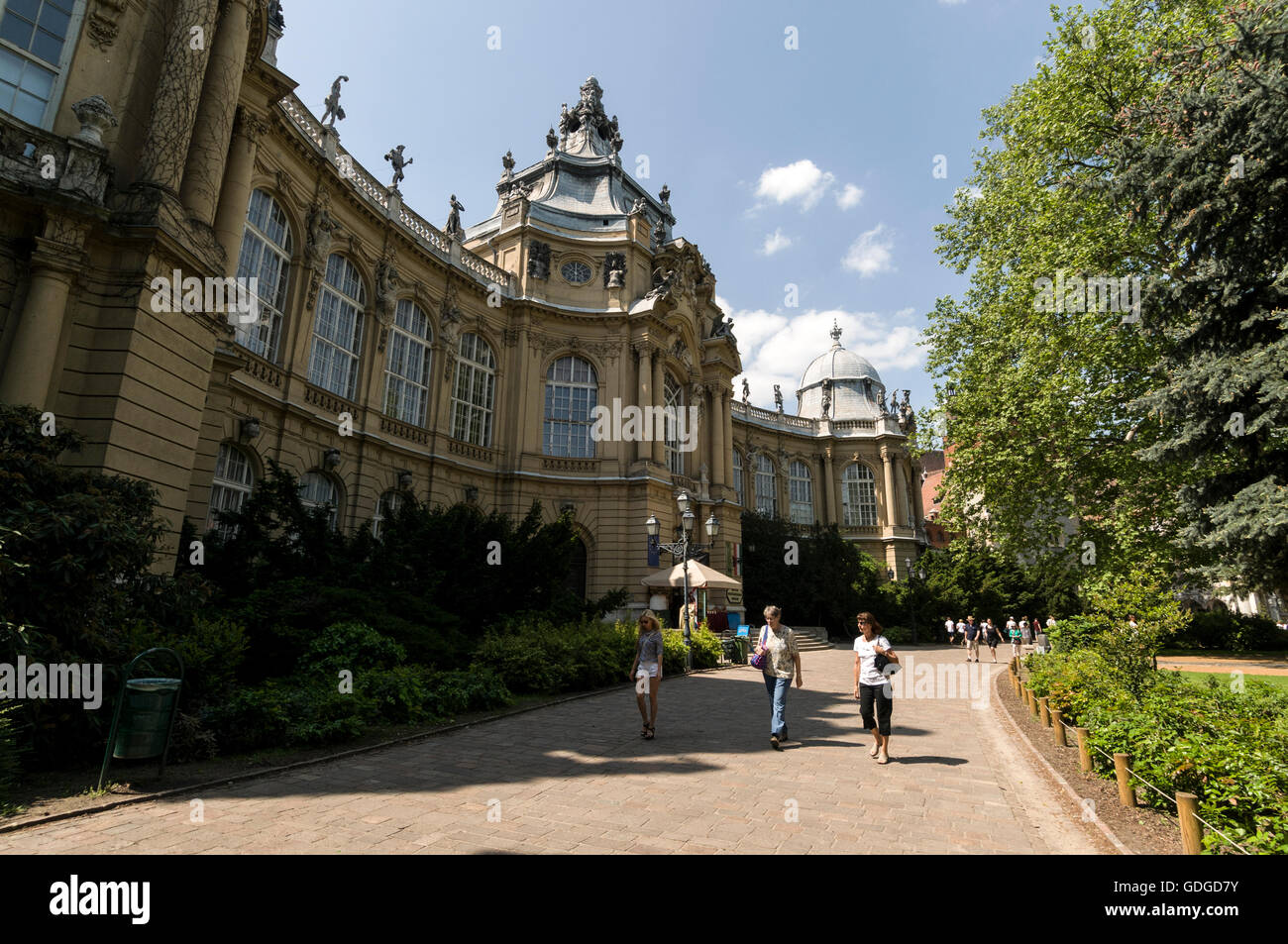 The Vajdahunyad Castle in City Park is a stone's throw from Heroes ...