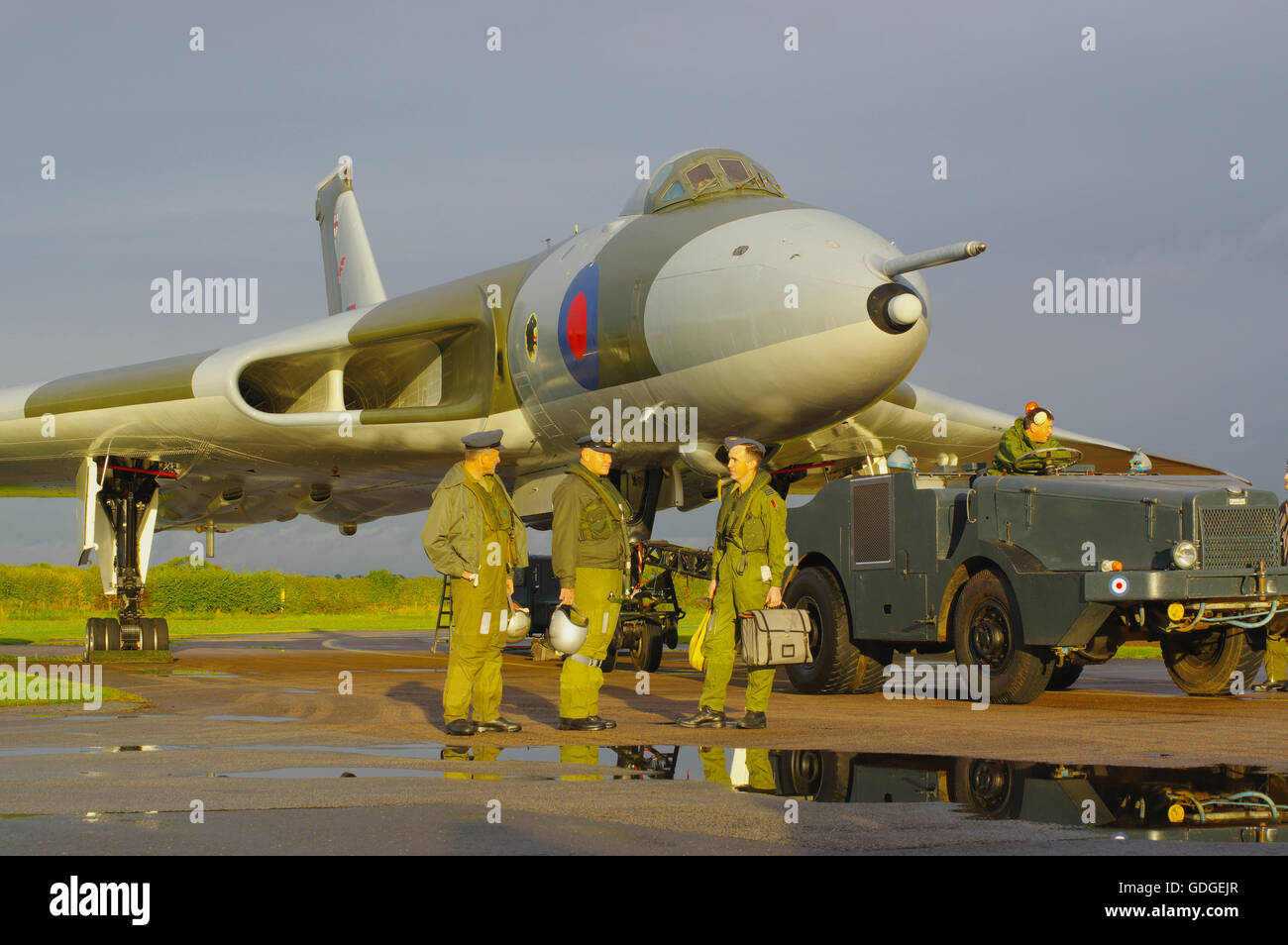 Delta plane maintenance hi-res stock photography and images - Alamy