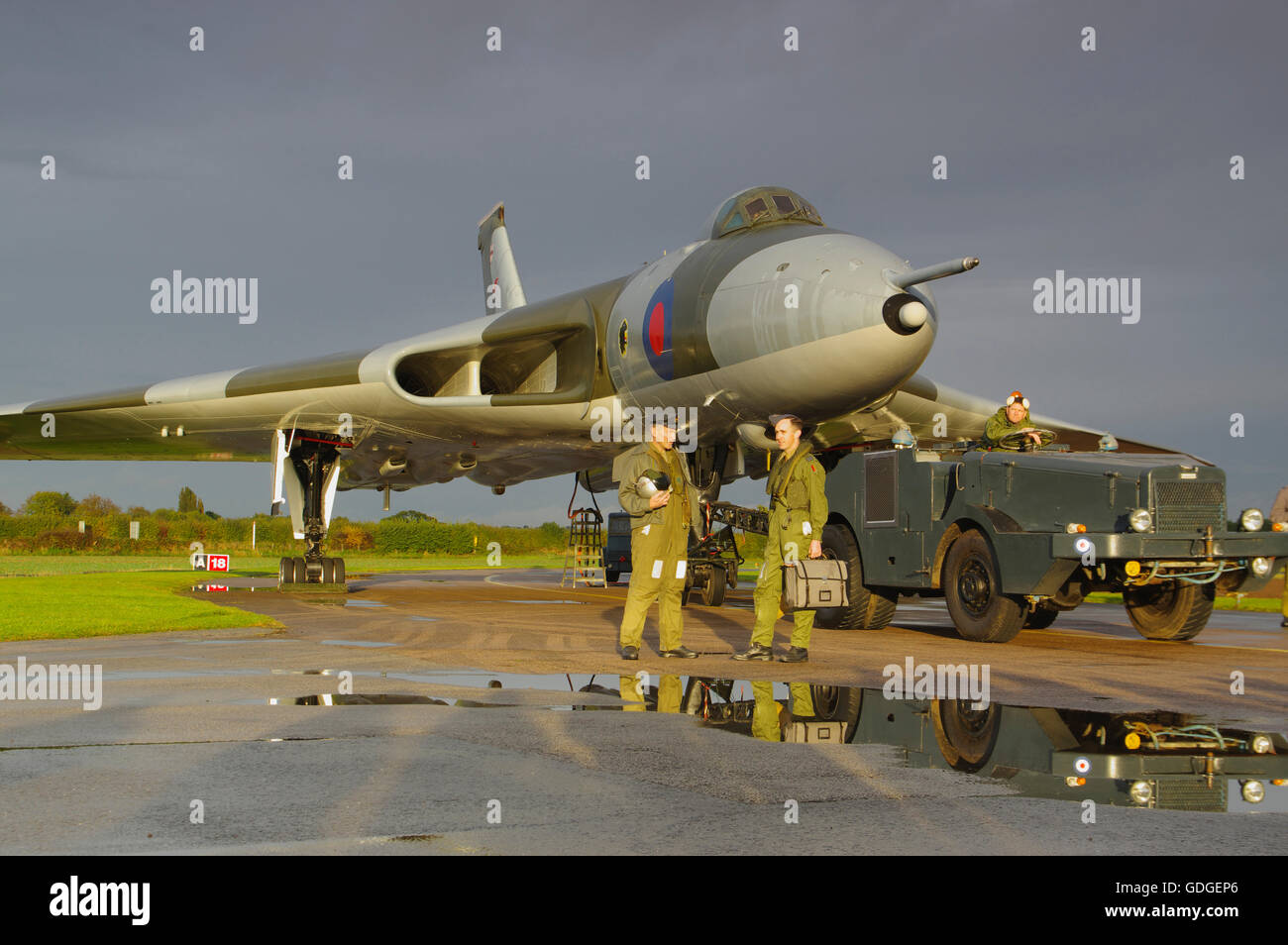 Avro Vulcan B2 XM655, Wellesbourne Stock Photo - Alamy