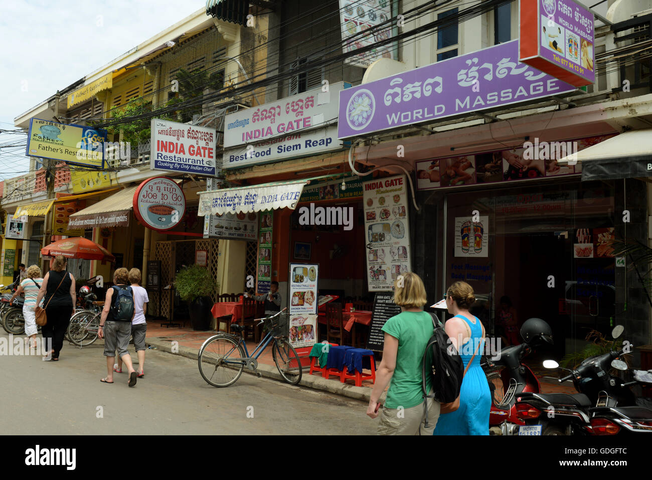 The Market in the old City of Siem Riep neat the Ankro Wat Temples in ...