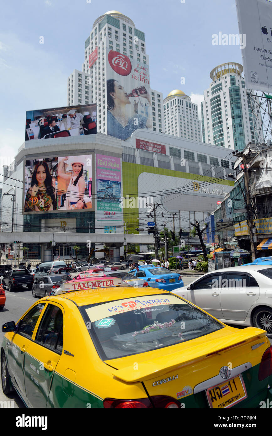 Thailand bangkok siam square hi-res stock photography and images - Alamy