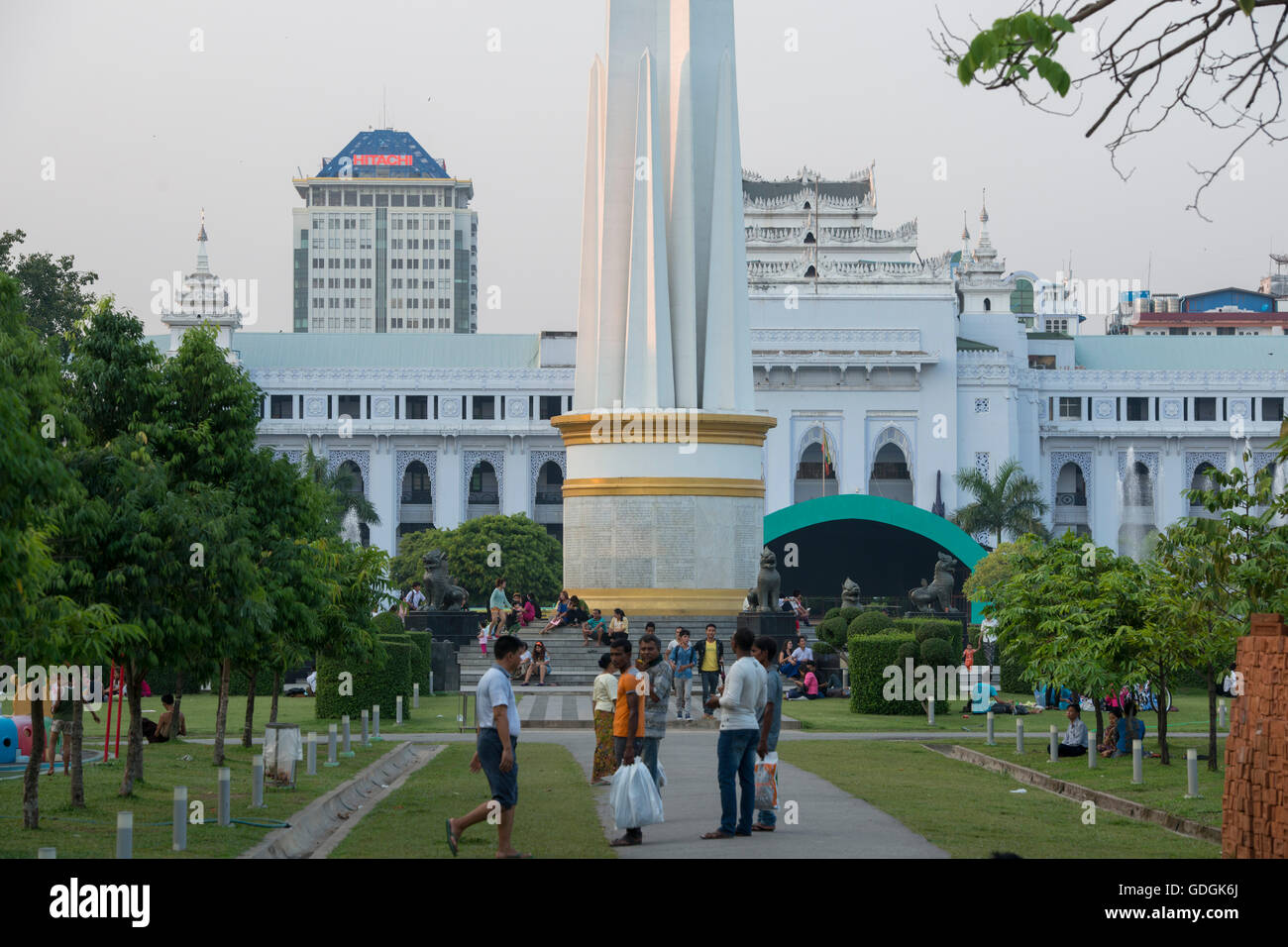 The Maha Bandoola Park with the Independence Monument in the City of ...