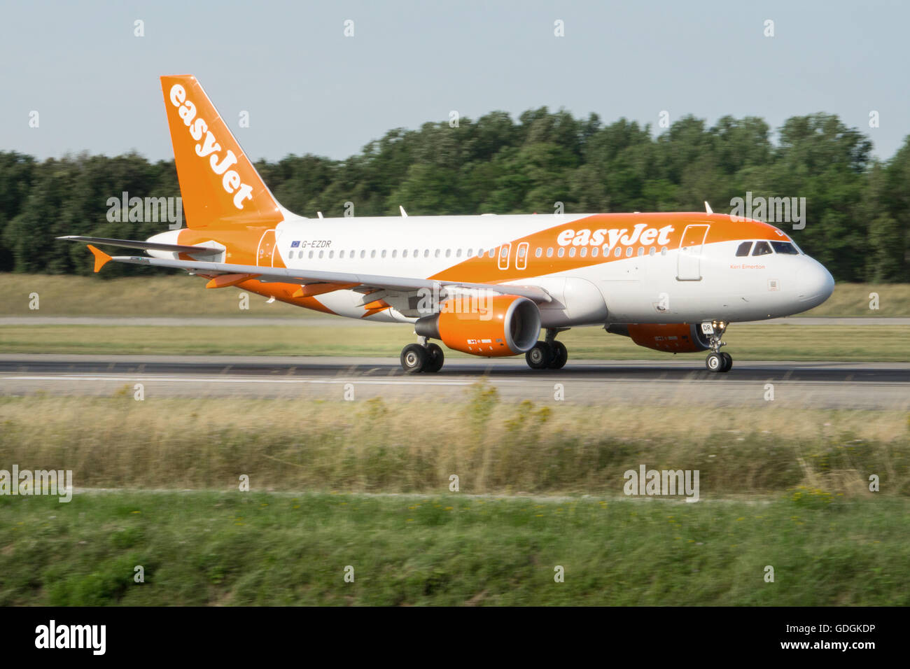easyJet, Airbus, Basel, Euroairport Stock Photo - Alamy