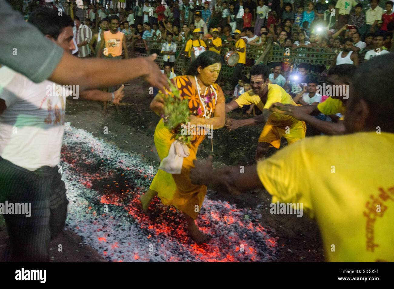 Asia myanmar fire walk festival hi-res stock photography and images - Alamy