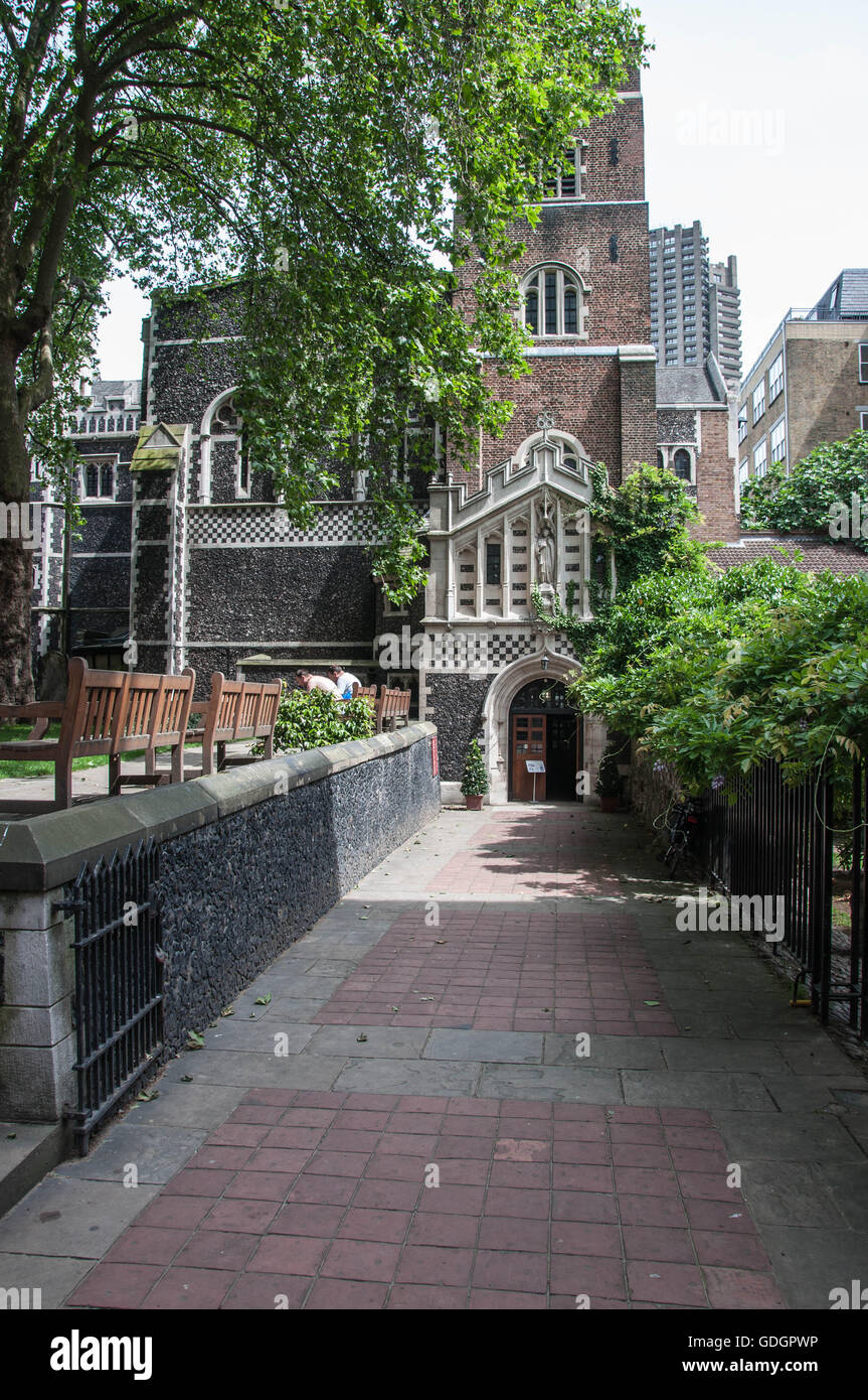 Church Of St Bartholomew High Resolution Stock Photography and Images ...