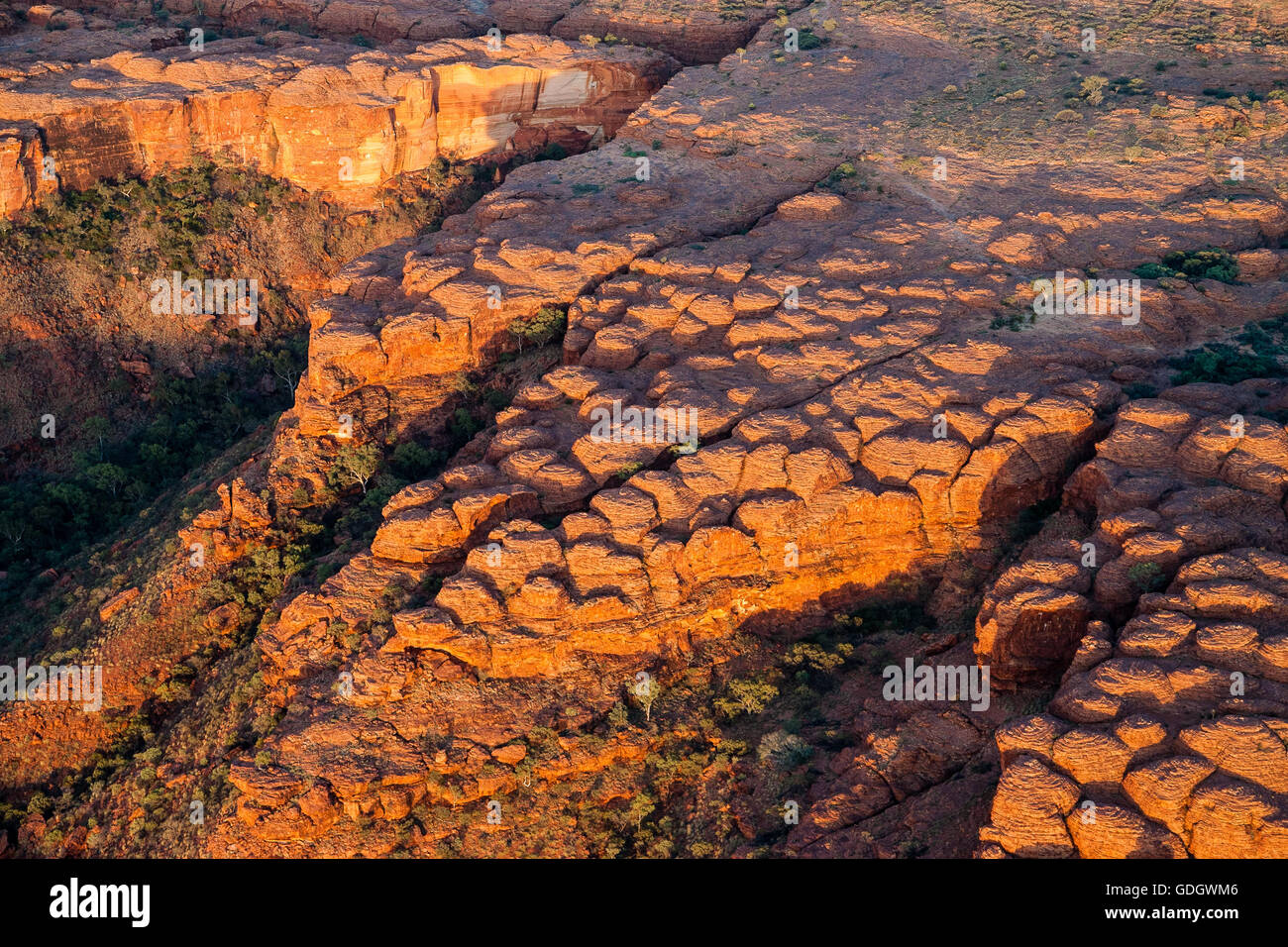 Red desert australia sunrise hi-res stock photography and images - Alamy