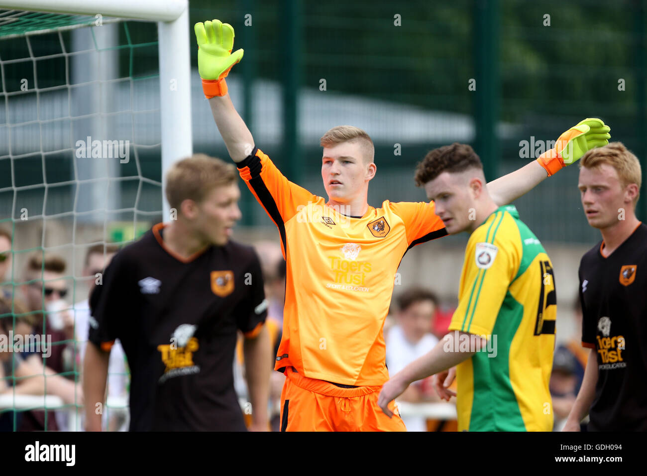 Goalkeeper will mannion hi-res stock photography and images - Alamy
