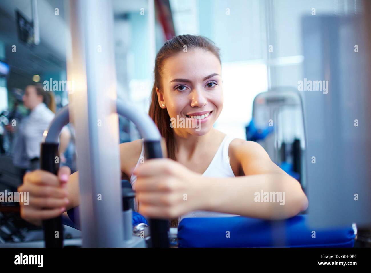 pretty girl training at the gym Stock Photo - Alamy