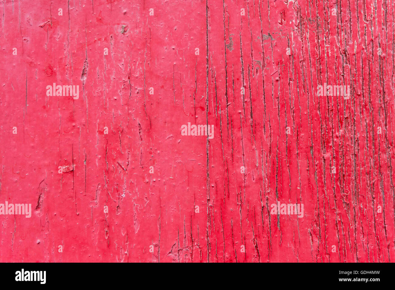 Red painted wood texture hi-res stock photography and images - Alamy