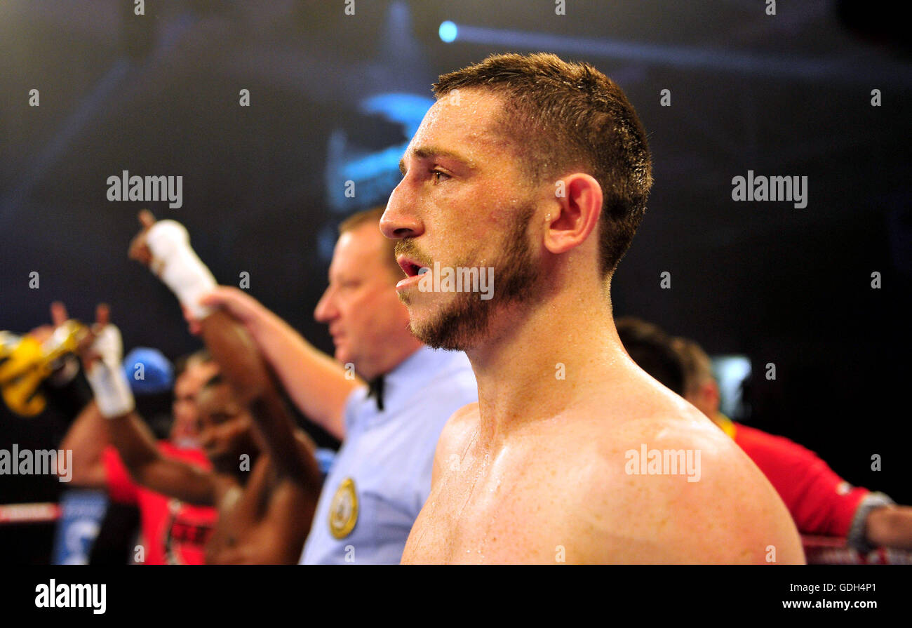 James Dickens reacts after losing to Guillermo Rigondeaux during their ...