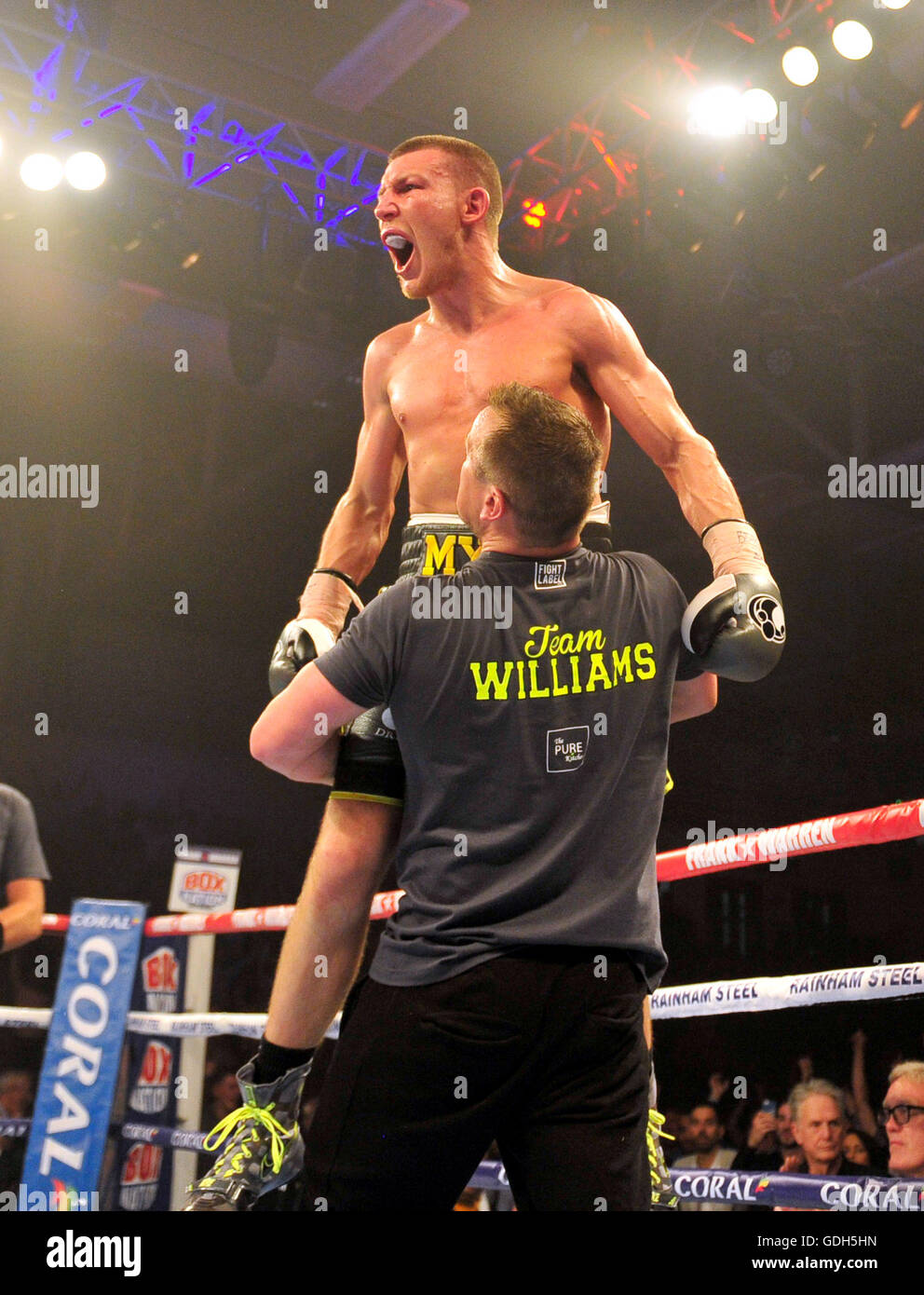 Liam Williams celebrates beating Gary Corcoran during their British ...