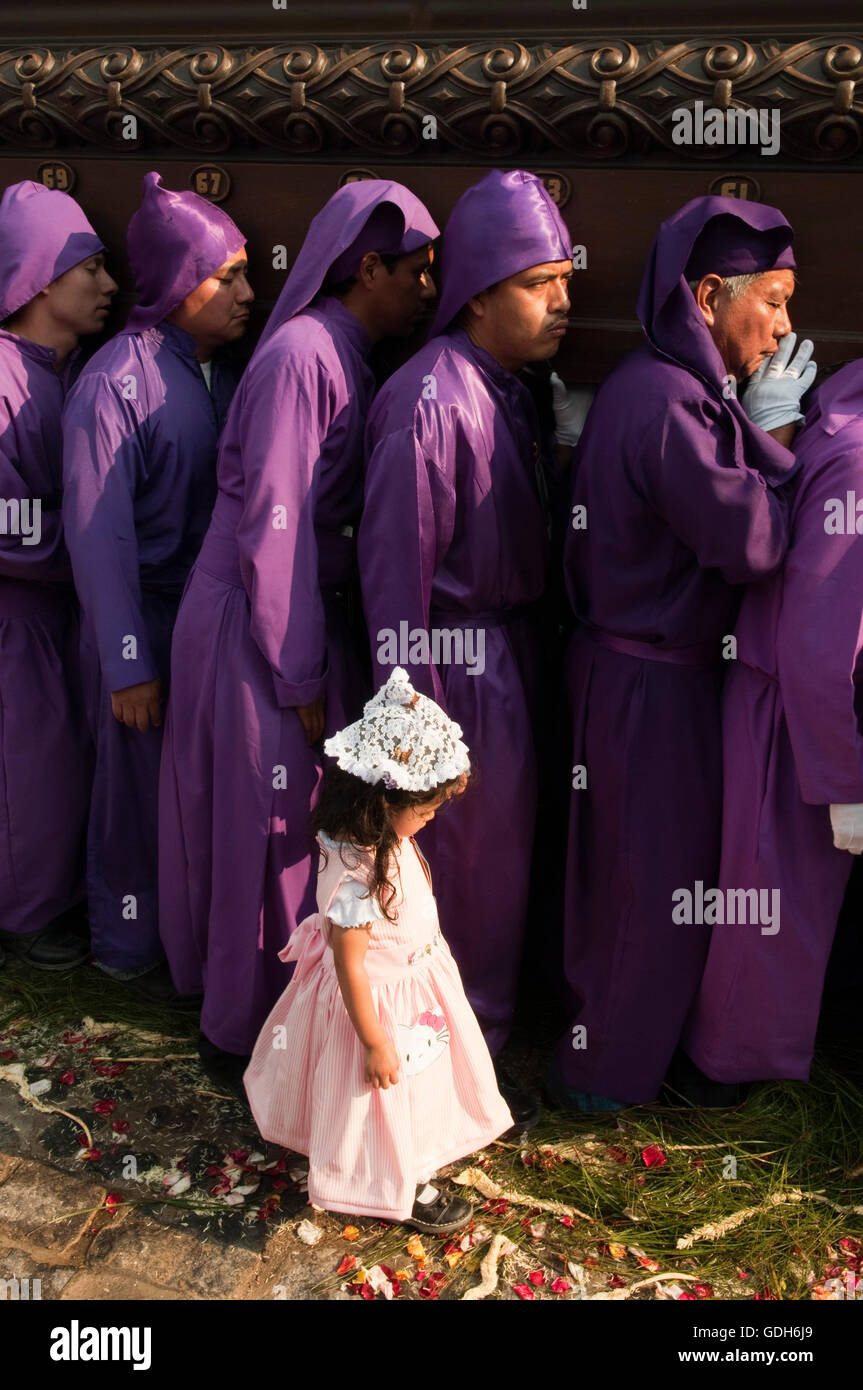 Children during holy week procession hi-res stock photography and ...