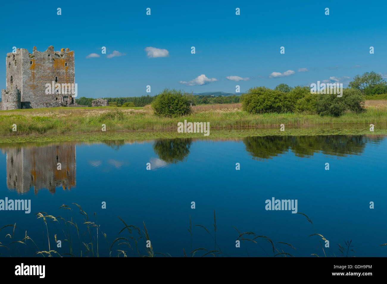 Threave Castle , a a massive 14th century tower built by Archibald the ...