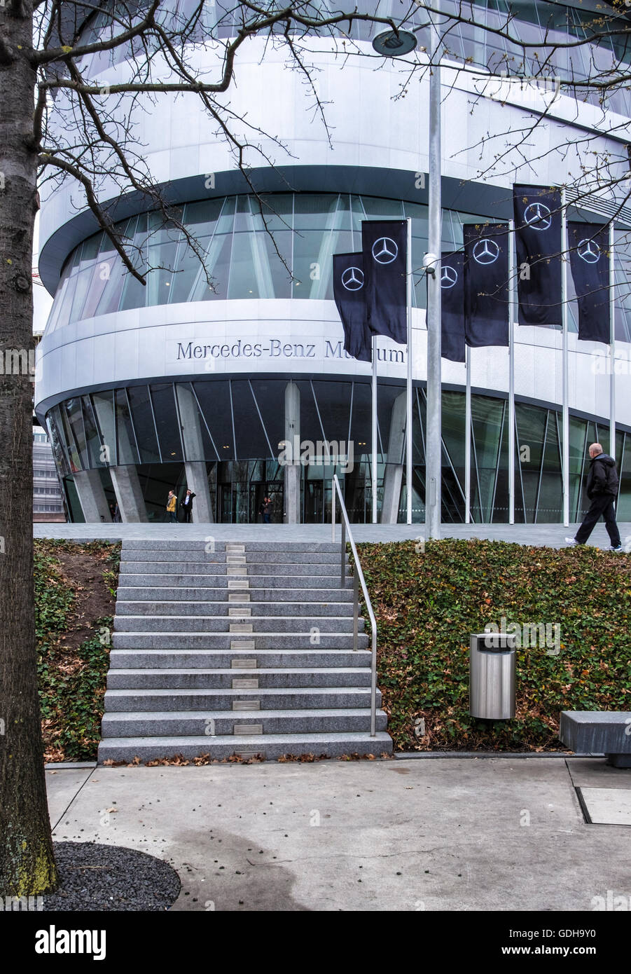 Mercedes-Benz Museum, Stuttgart, Germany. Modern aluminium and glass ...