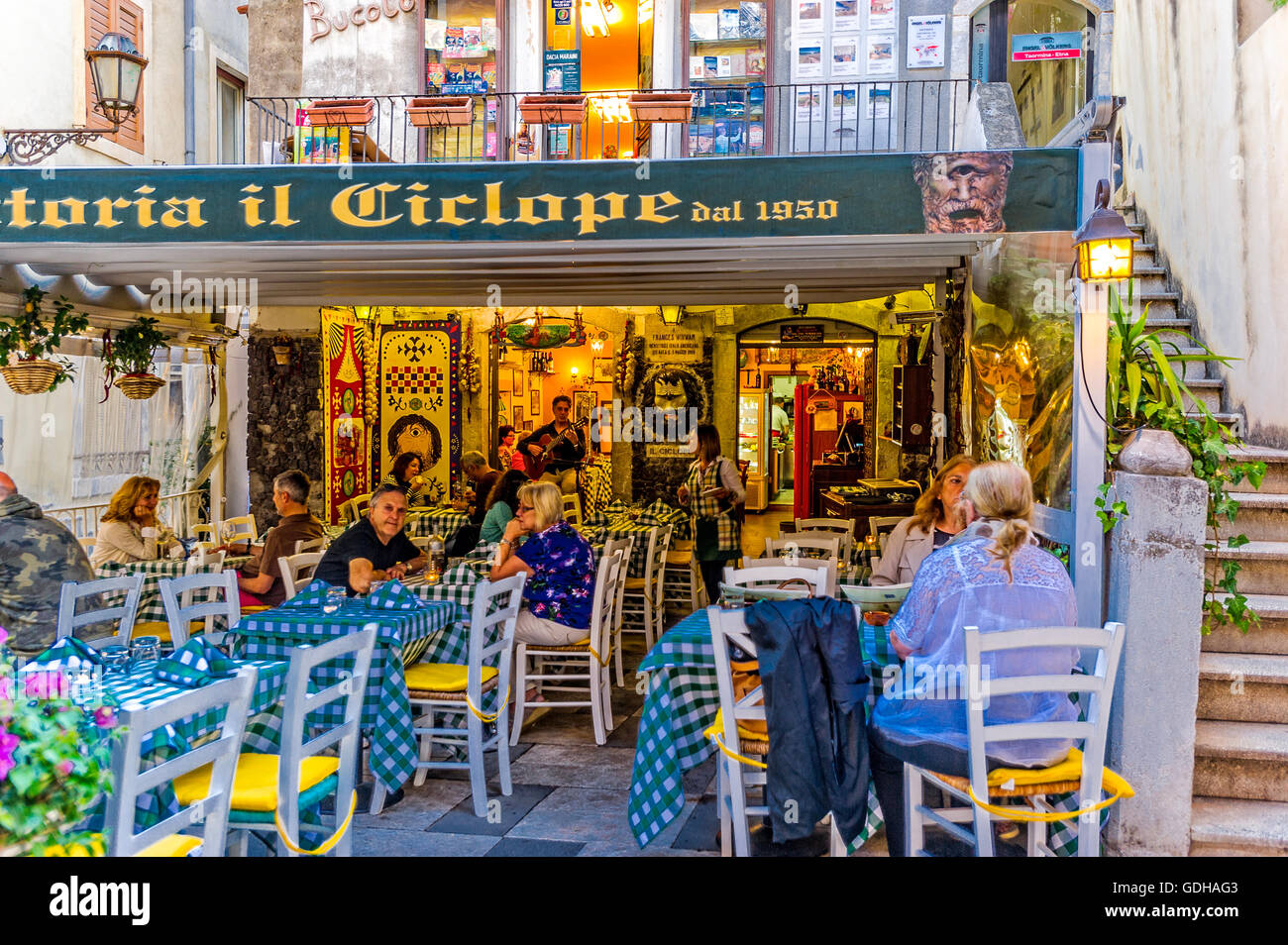 Italy Sicily Taormina Corso Umberto restaurant Stock Photo - Alamy