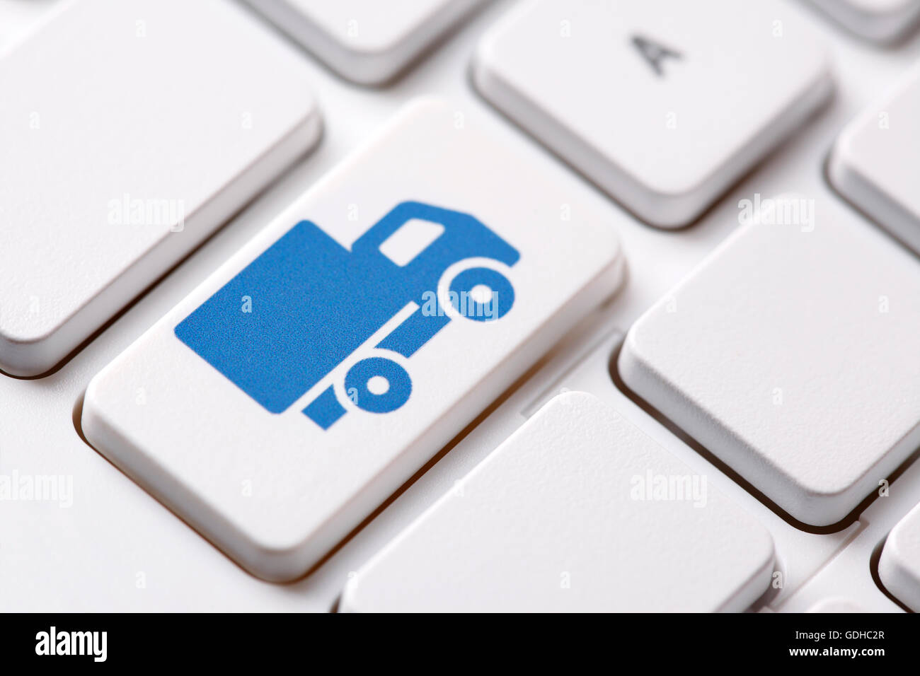 Computer Delivery Stock Photos & Computer Delivery Stock Images - Alamy