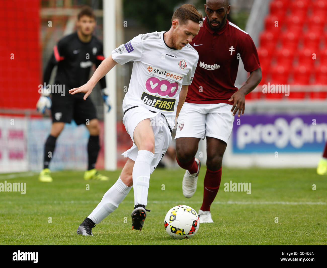 Seraing, Belgium. 16 Jul, 2016.RFC Seraing's Brandon DEVILLE (#10) and ...