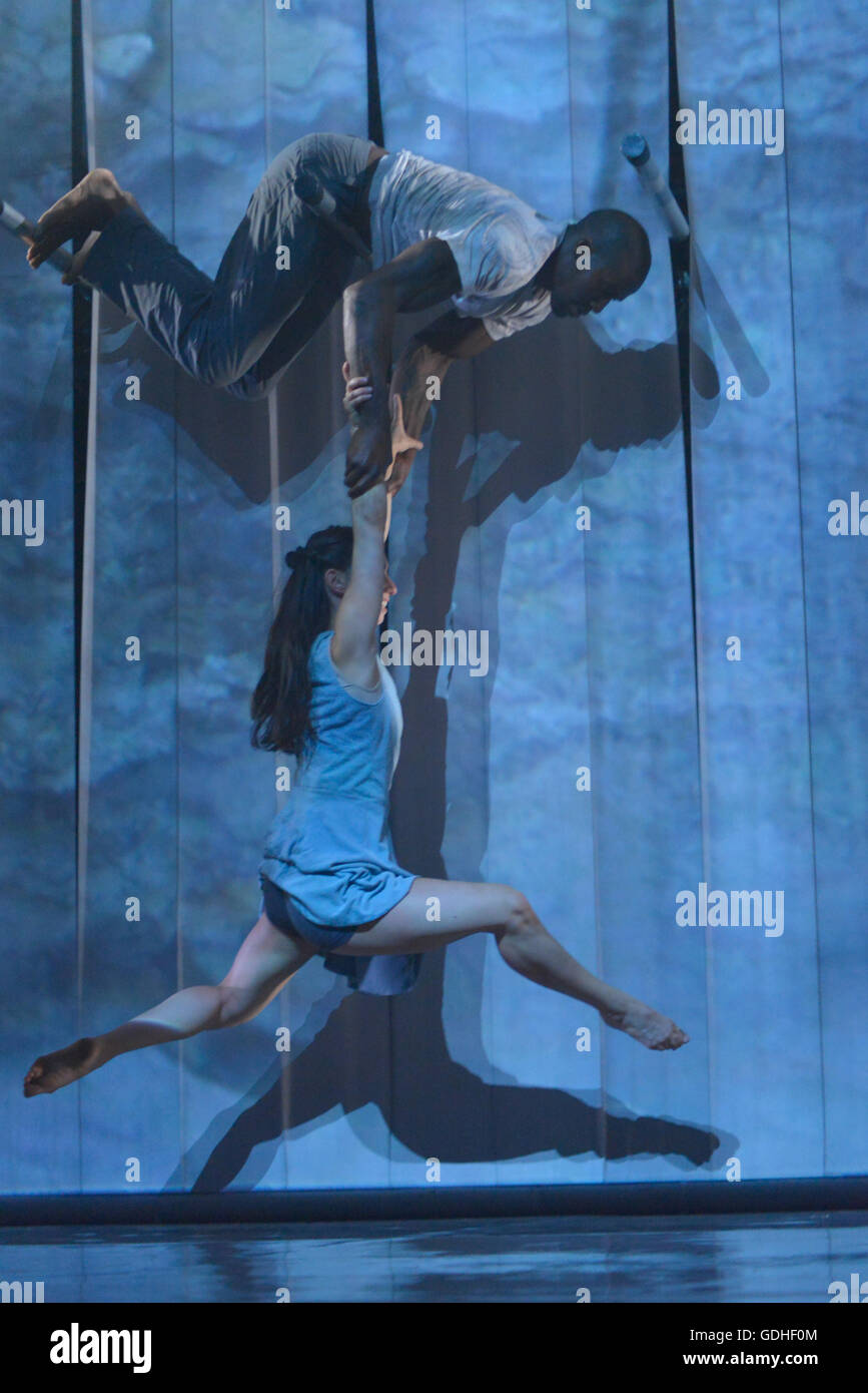 Members of the contemporary dance company Motionhouse, founded by Kevin ...